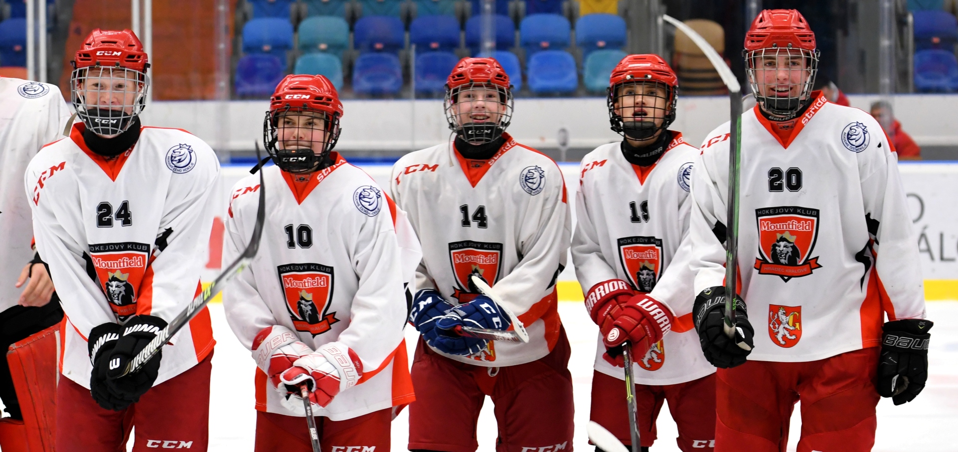 Skvělý vstup do ligy. Dorost dal na úvod Táboru šest branek | Mountfield HK