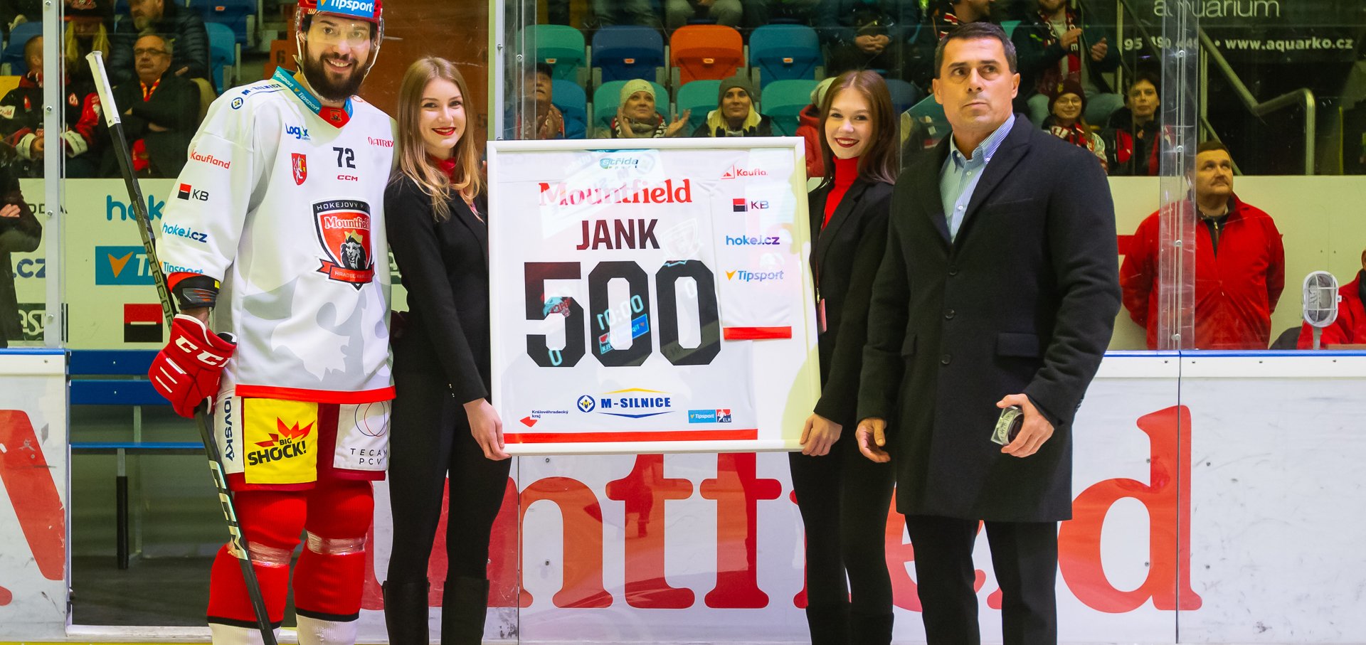 Cizinci? Jsme rádi, že se probudili, cení si jubilant Bobby Jank ...